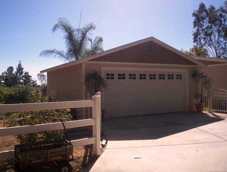 Standard Garages in Southern California | Quality Sheds